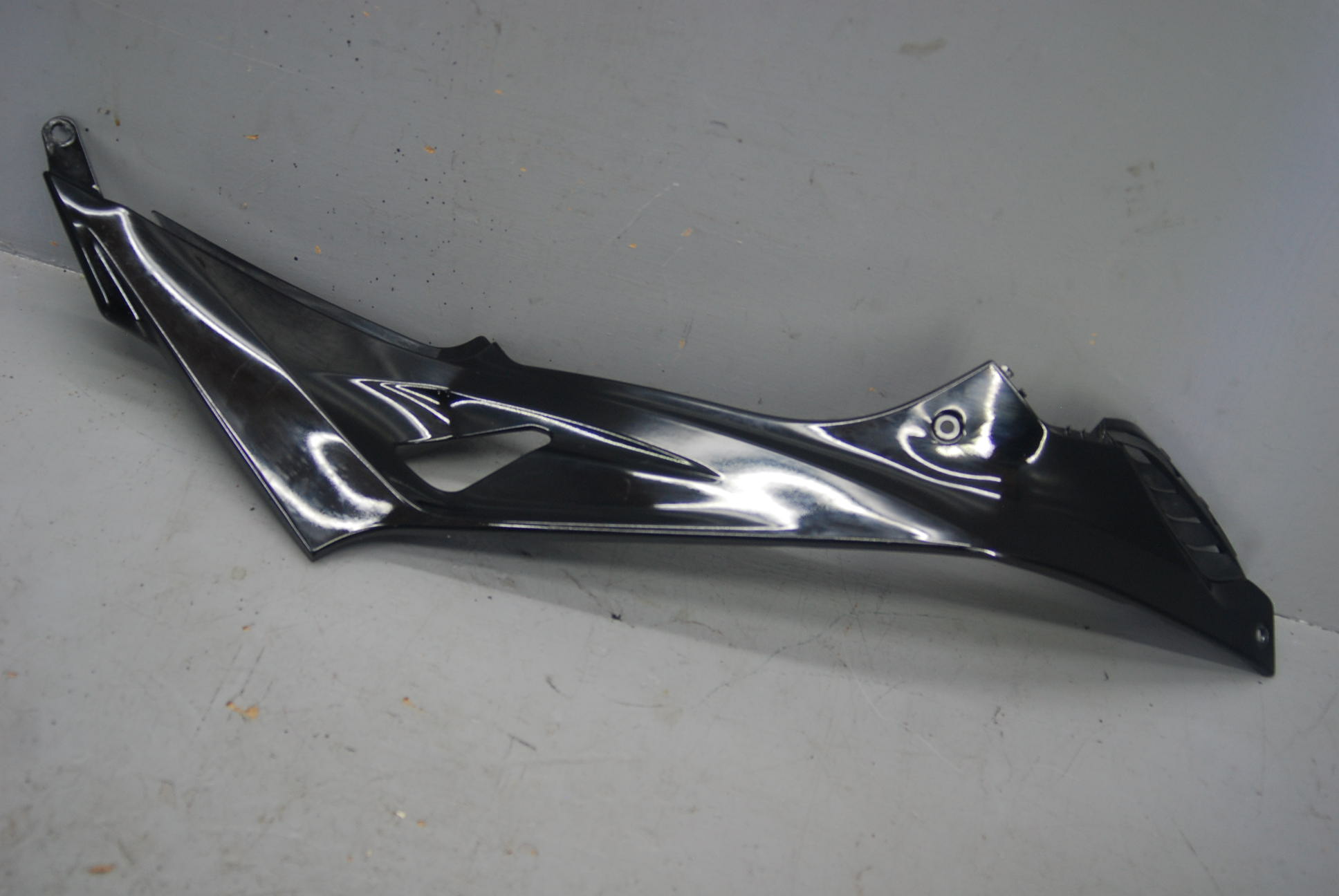 2018 BMW S 1000 RR FRAME COVER R/H – Motorcycle Salvage SA Parts