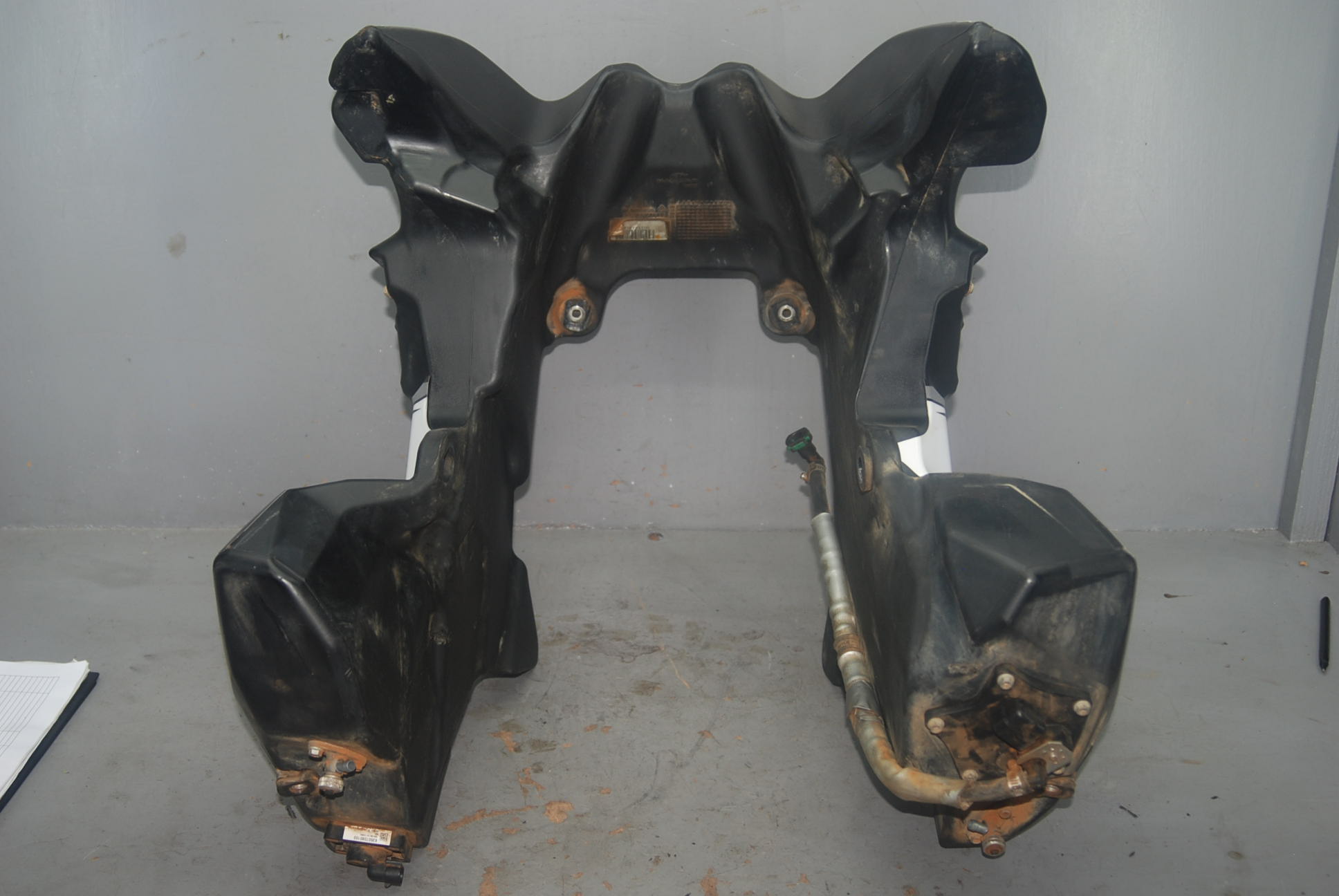 2019 KTM 790 ADVENTURE FUEL TANK – Motorcycle Salvage SA Parts