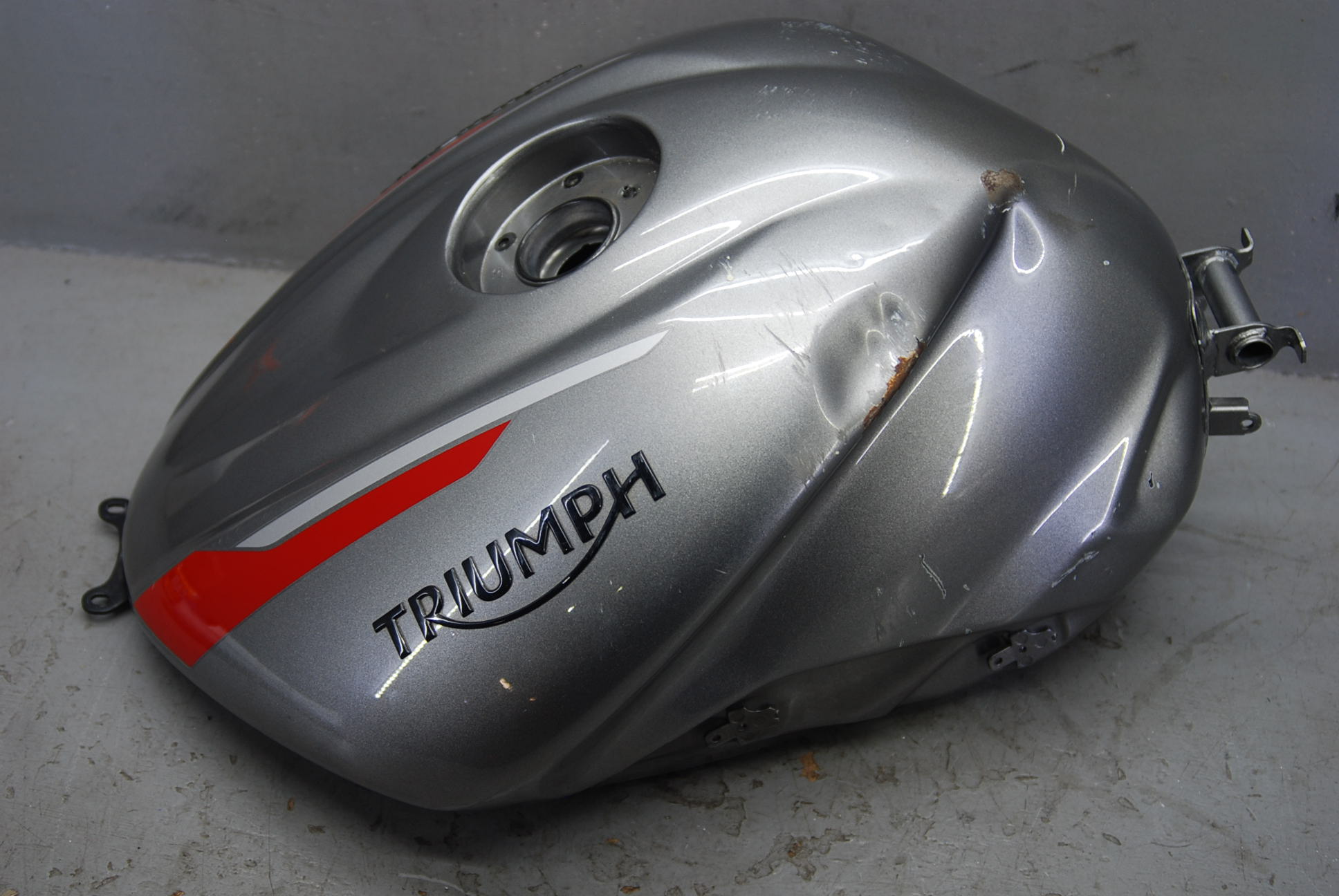 2022 TRIUMPH STREET TRIPLE RS 765 FUEL TANK – Motorcycle Salvage SA Parts